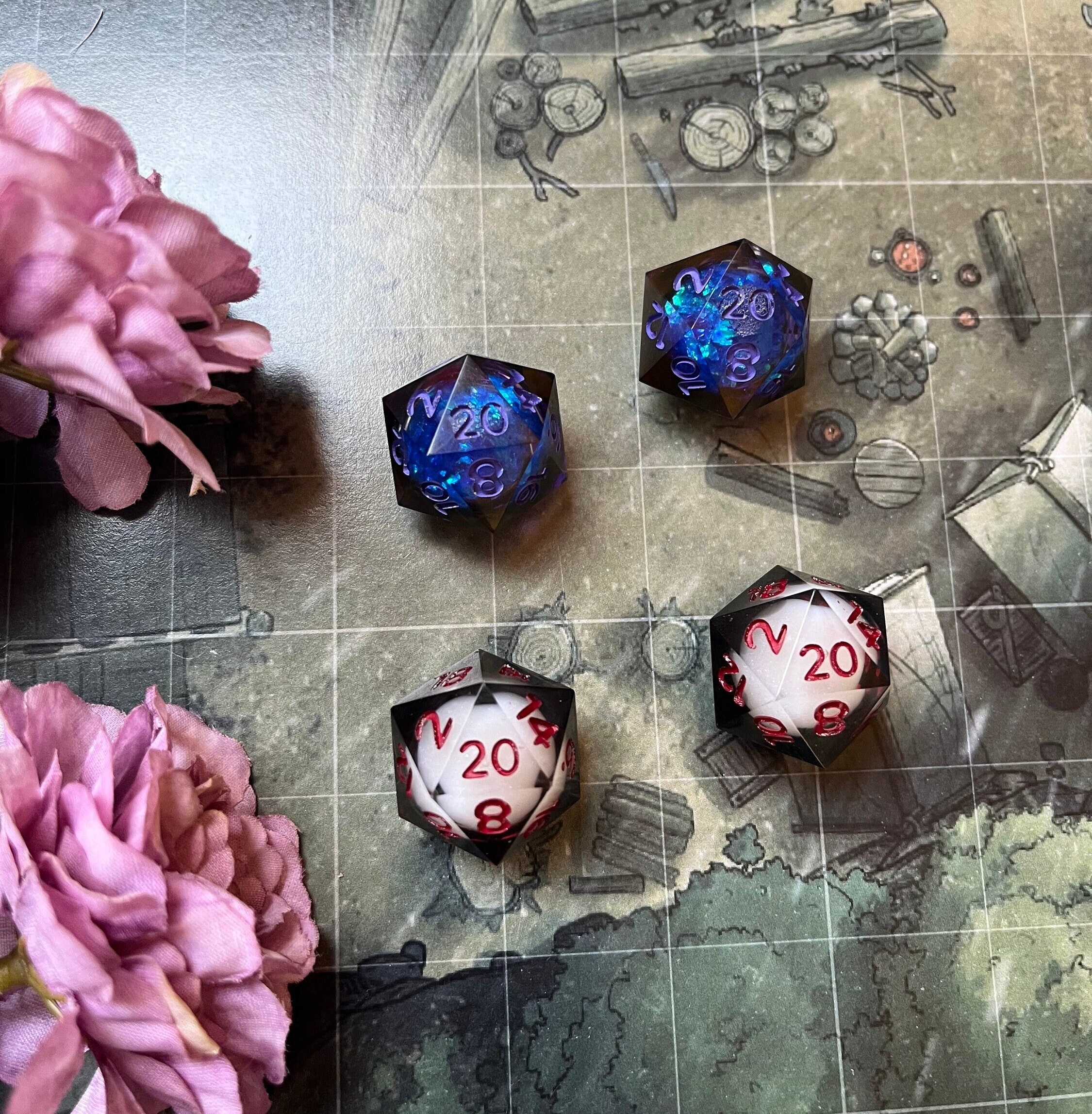 My Hero Academia Dabi & Tomura D20 Liquid Core Resin Dice - Etsy