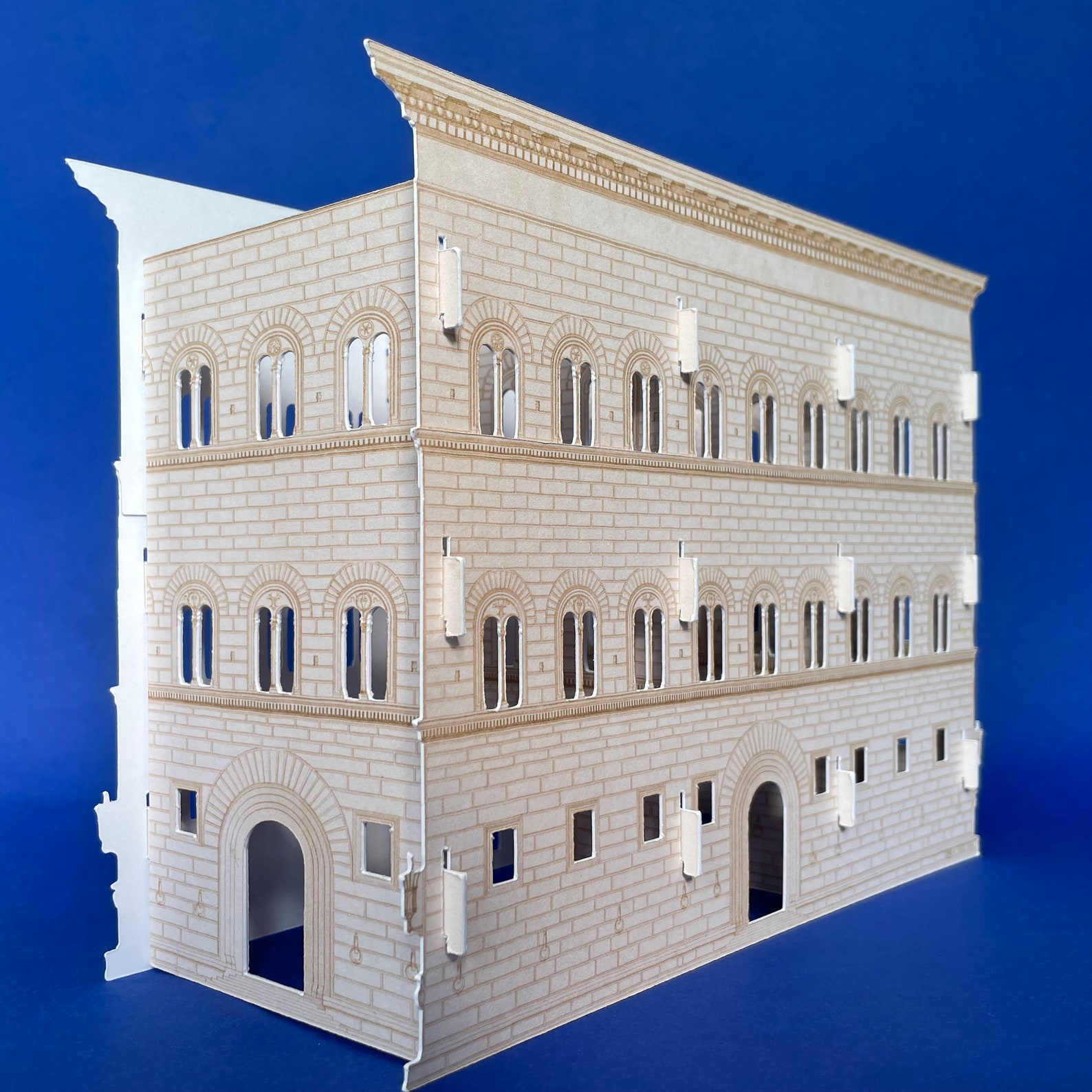 Palazzo Strozzi Paper Lantern Model: Italian Architecture Home Decor ...