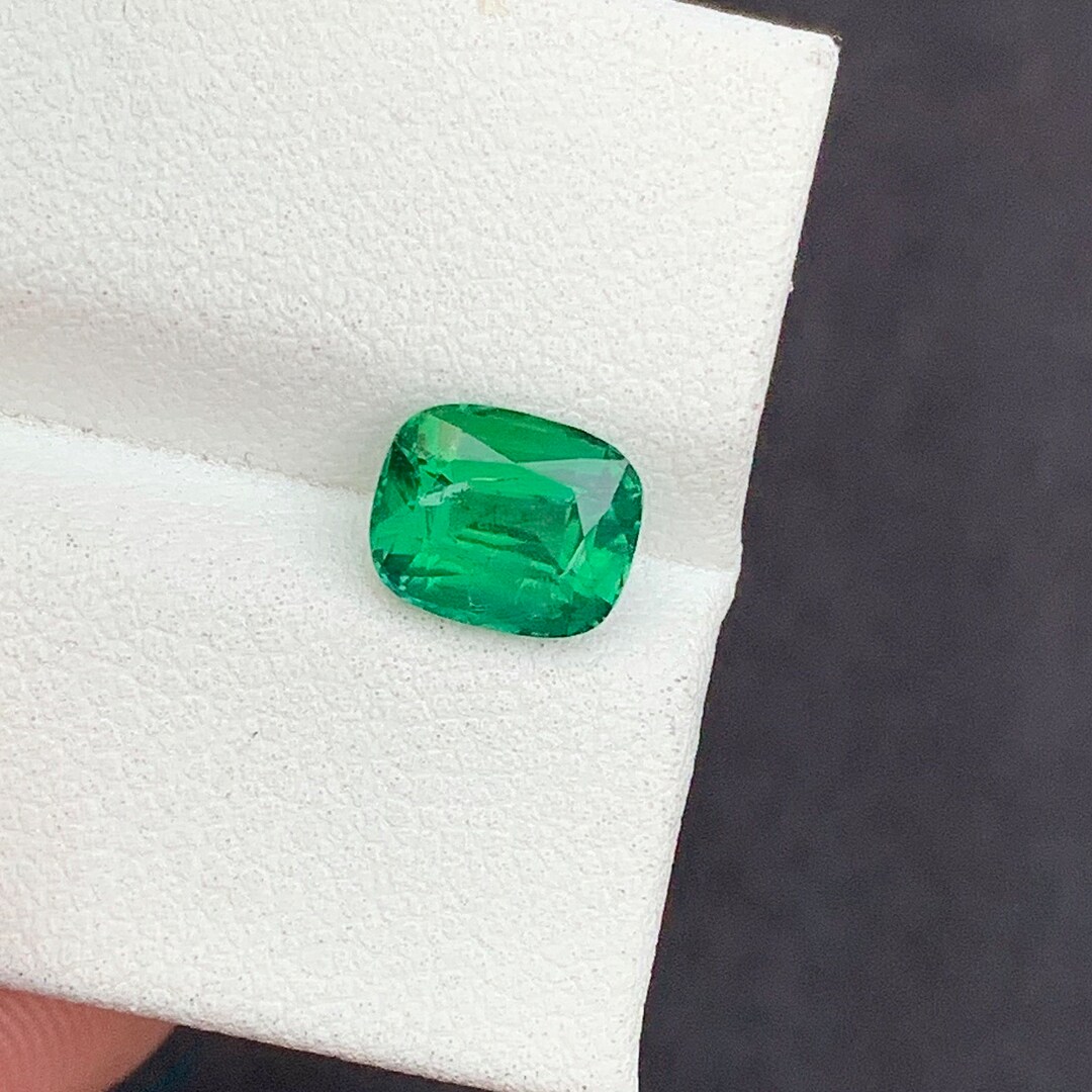 Tormalina verde 1,90 carati - Etsy Italia