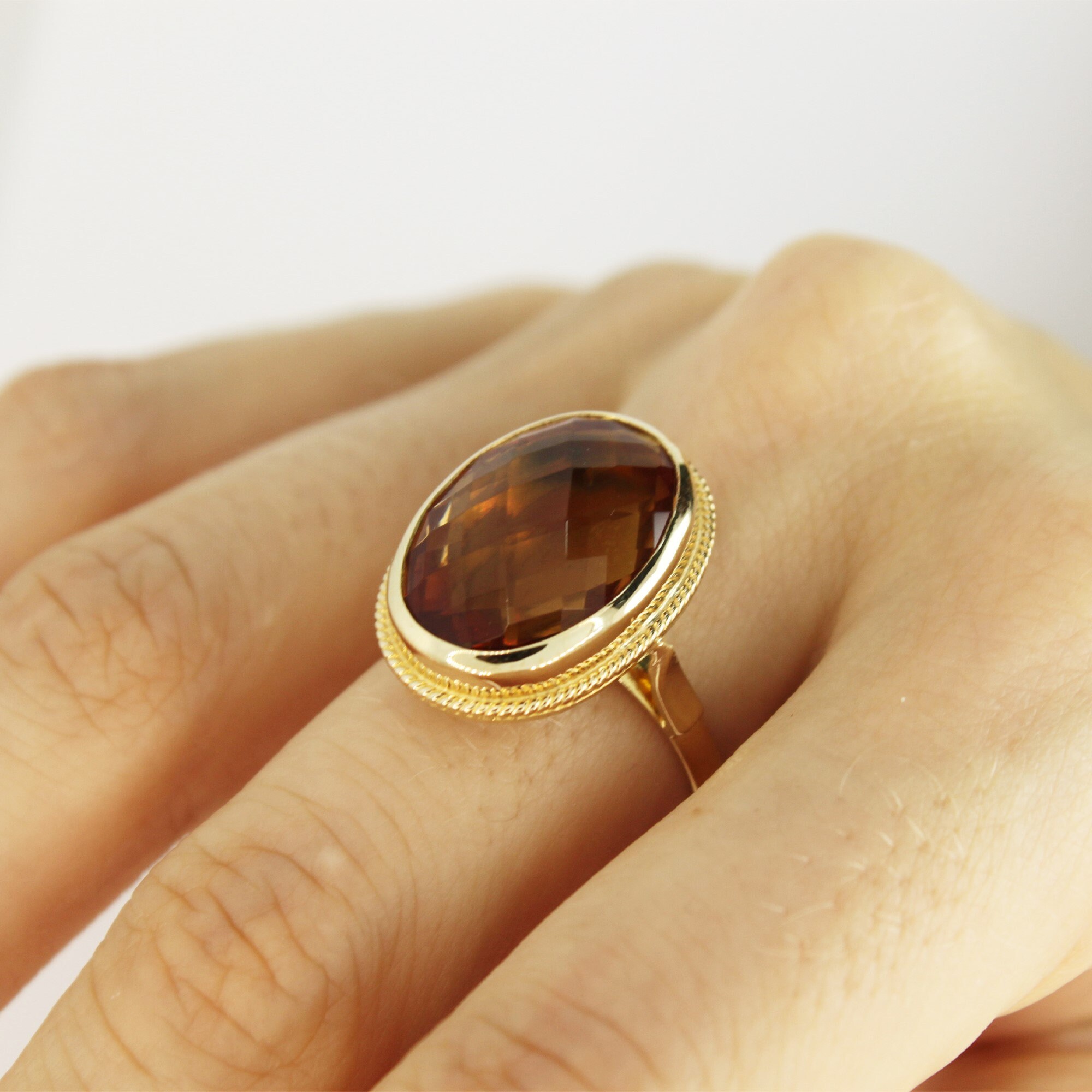 Color Changing Oval Zultanite Ring 14k Solid Gold Sultanite - Etsy