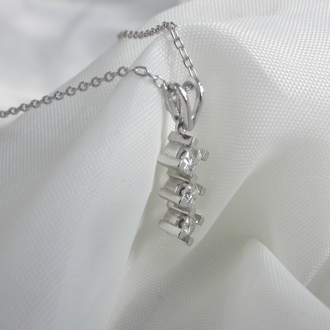 Trio Diamond Necklace Vertical Triple Diamond Gemstone Necklace 14k ...