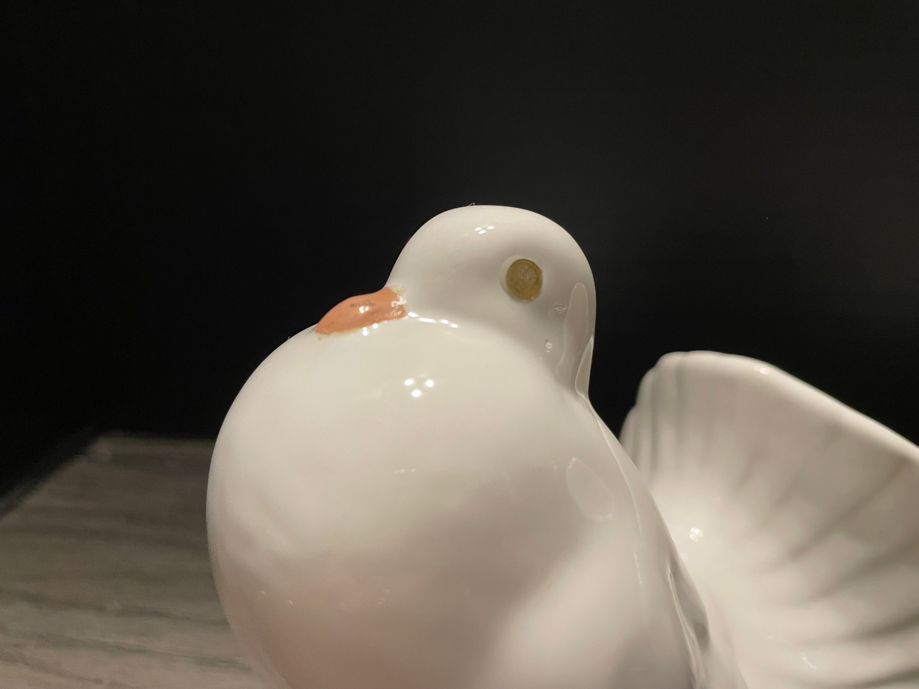 2 Vintage Dove Figurines - Etsy