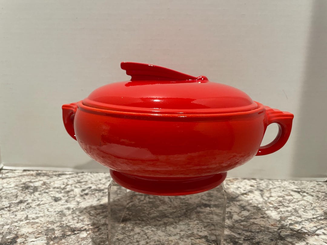 Vintage Hall’s Superior Quality Kitchenware Dish With Lid - Etsy