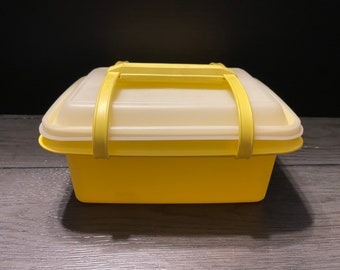 Vintage Tupperware Lunch Box - Etsy