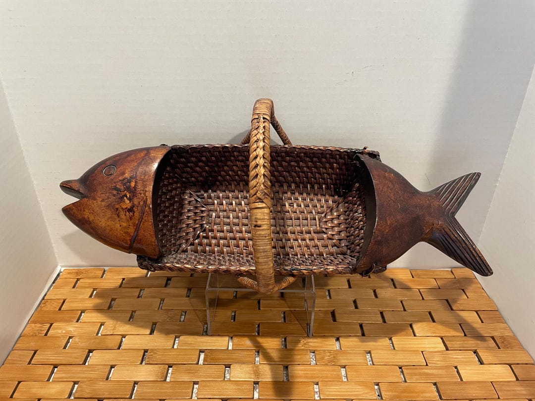 Vintage Handcrafted Wood Woven Fish Basket - Etsy