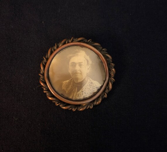1850-1900 Civil War Picture Pin - Gem