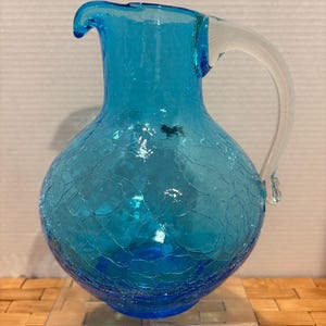 Vintage Bischoff Blenko-style Blue Crackle Glass Pitcher - Etsy