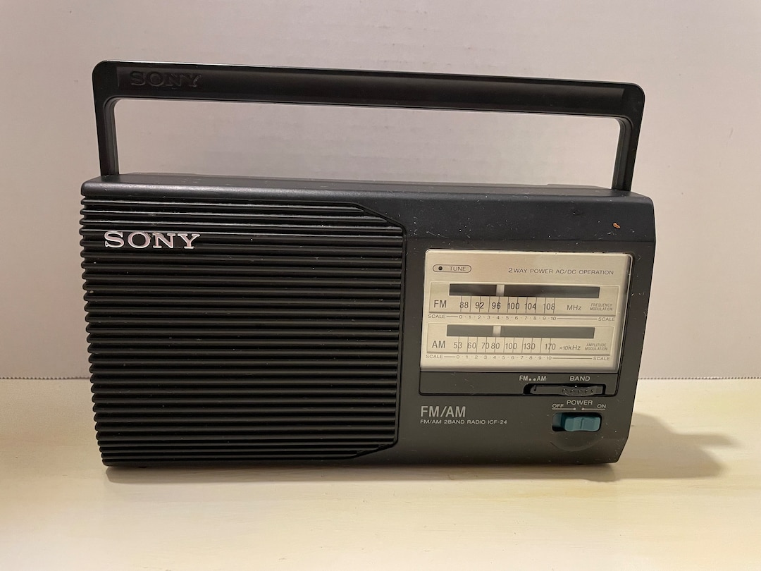 Vintage Sony Portable Radio - Etsy