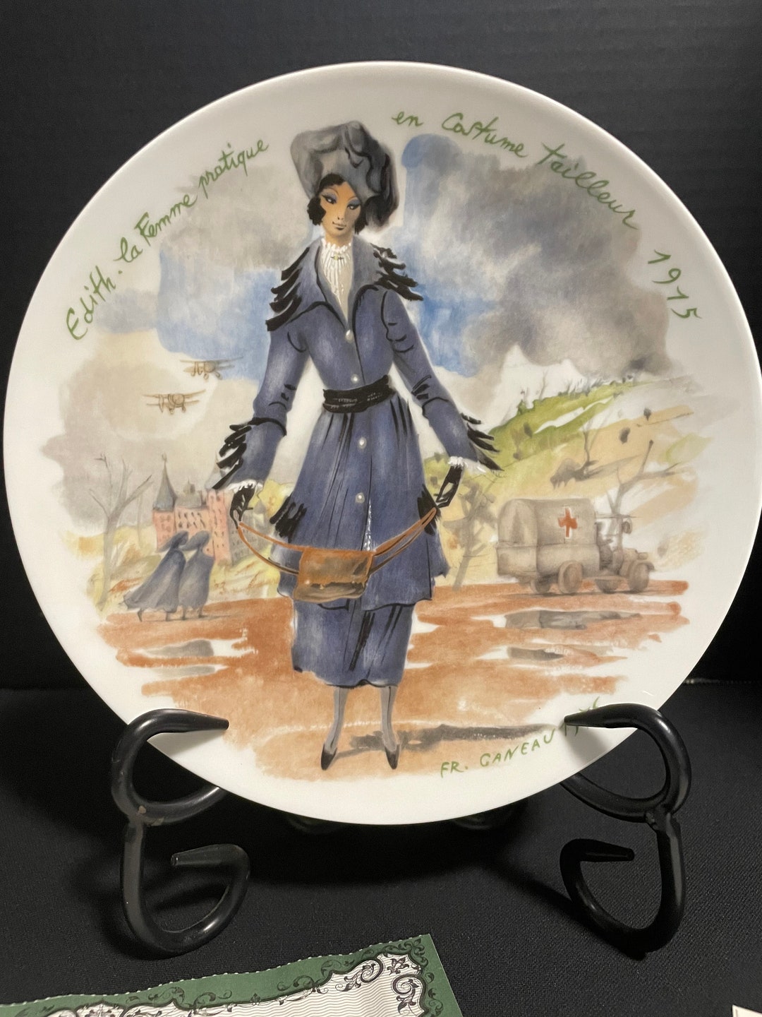 1976 Limoges Collector's Plate "edith La Femme Pratique" - Etsy