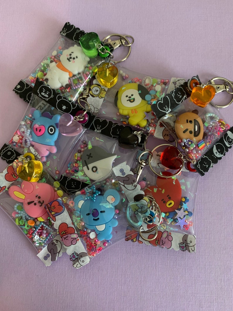 Shaker Charm Keychain - Etsy