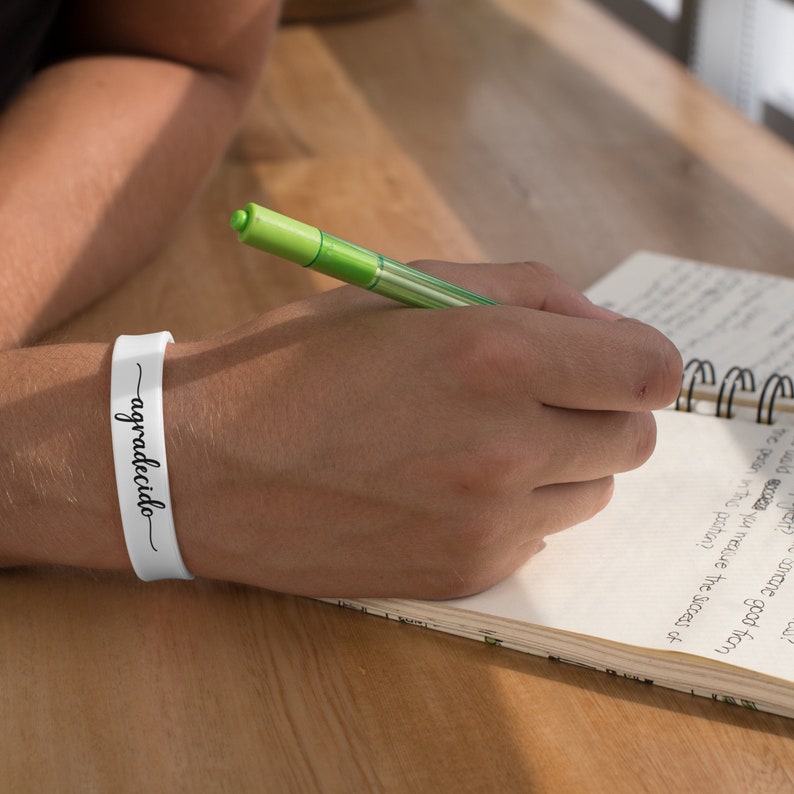 25 Pack Spanish Word SVG Bundle Word SVG Bundle Stylized - Etsy Canada