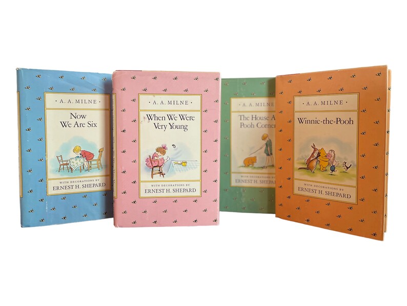 Vintage 1980's Set of the Winnie the Pooh Library by A.A. Milne ...