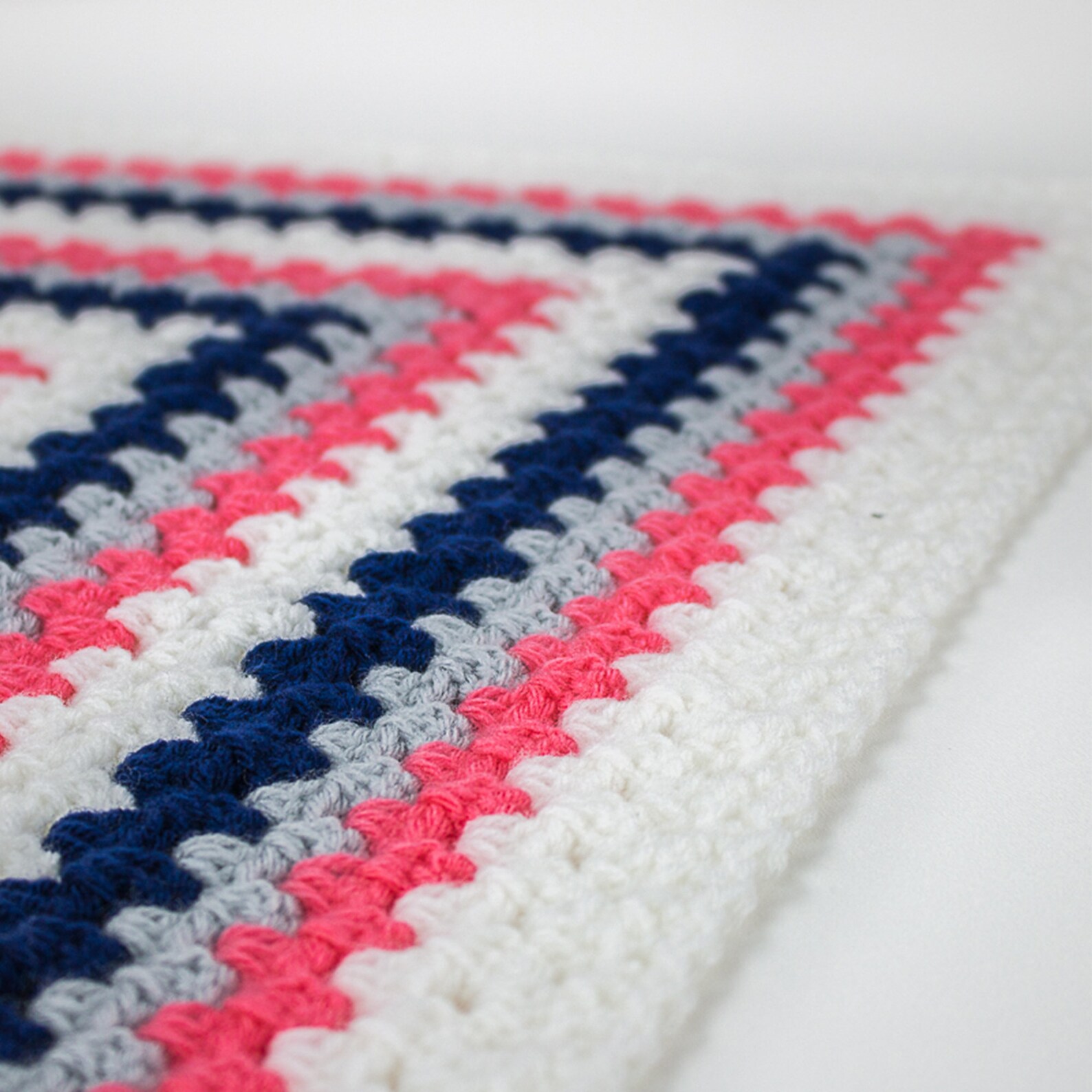 Modern Preppy Infinity Granny Square - Etsy