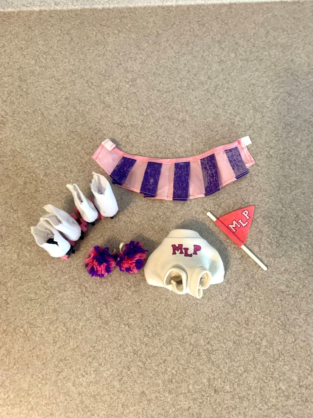 Vintage My Little Pony G1 Pony Wear Cheerleader Pompom Roller Skates ...