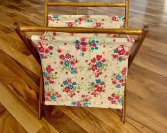 Knitting Stand - Etsy