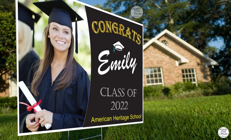 Senior GRADUATION YARD SIGN 2022 Graduation Gift for Her Class - Etsy