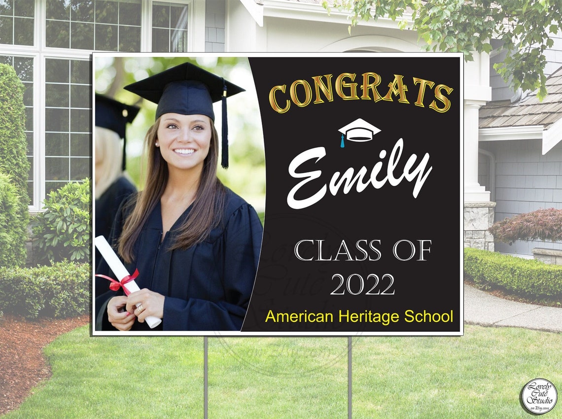 Senior GRADUATION YARD SIGN 2022 Graduation Gift for Her Class - Etsy