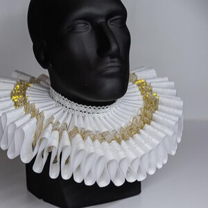 Gold Elizabethan Neck Lace Collar - Historical Pearl Ruffled Gorguera ...