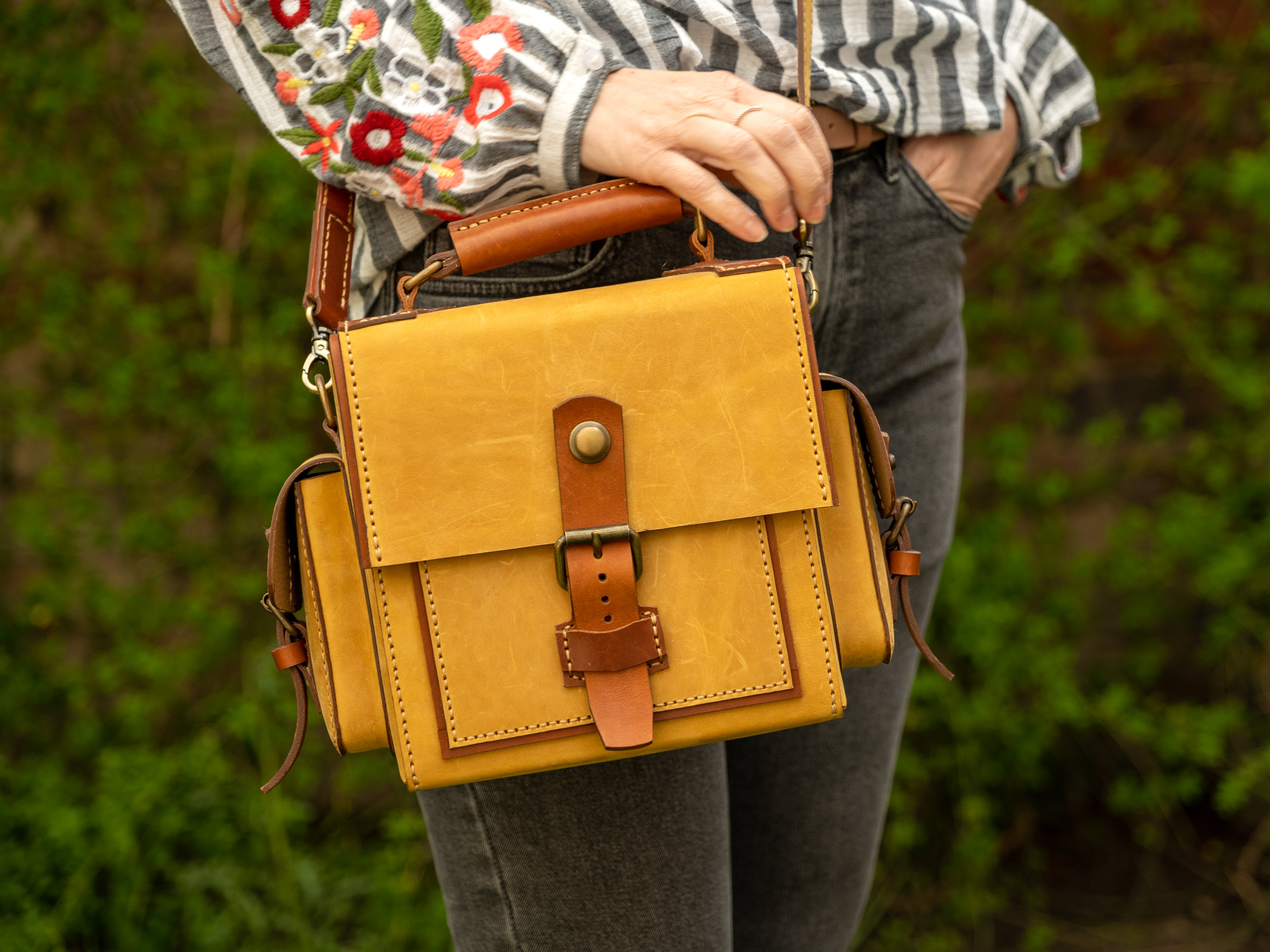 Camera Bag the CUBE Yellow, Leather Camera Bag, DSLR Camera Case - Etsy