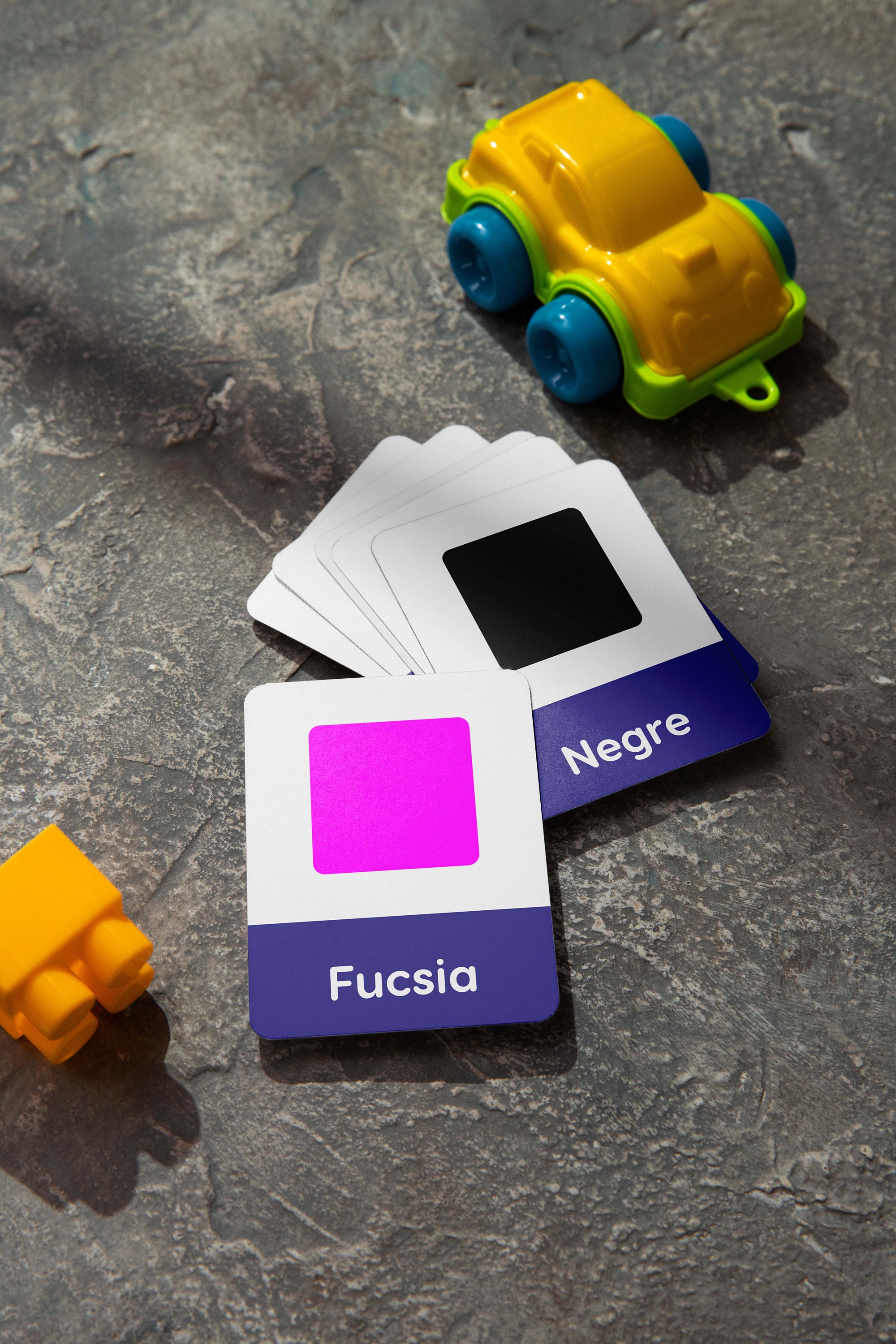 Catalan Nom Del Colors , 12 Printable Educational Color Names Cards for ...