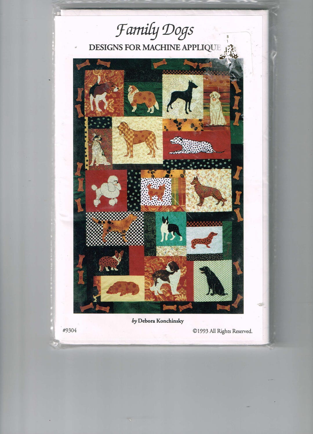 Family Dog Designs #9304 for Machine Applique (quilting) by Debora ...