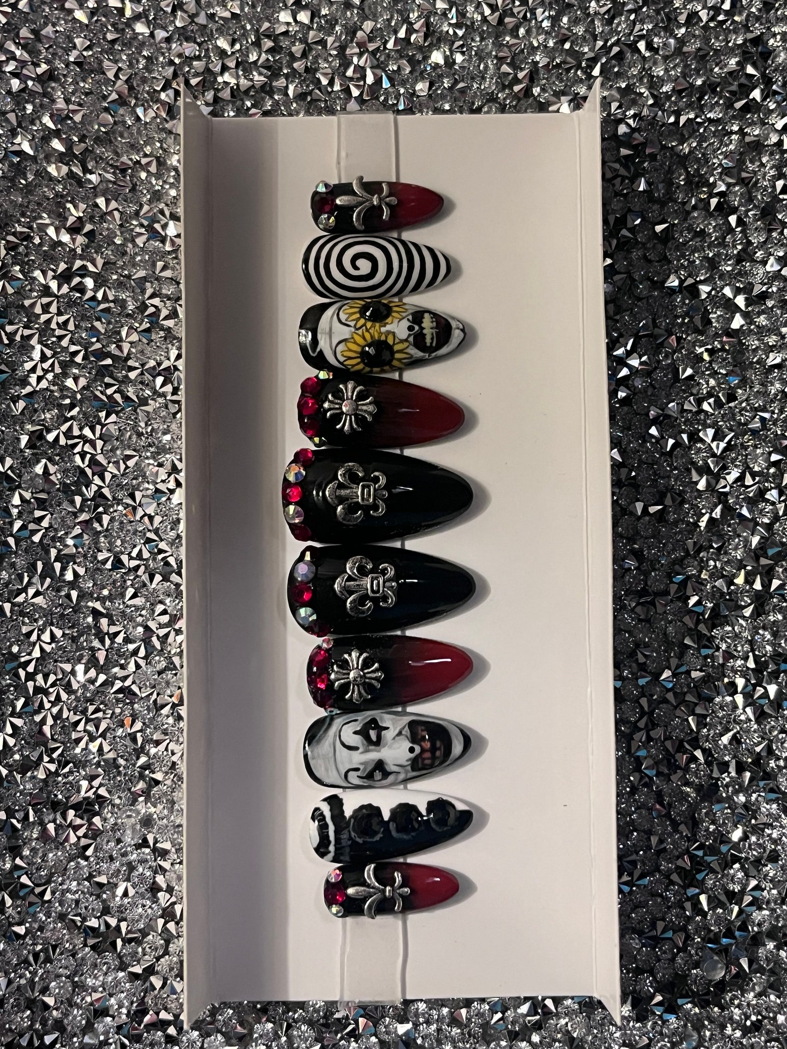 Terrifier Art the Clown Long Almond Press on Nails, Handpainted Cartoon ...