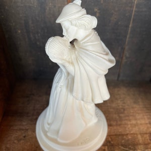 Vintage Faro - White Alabaster Romeo & Juliet Sculpture | Made in Italy ...