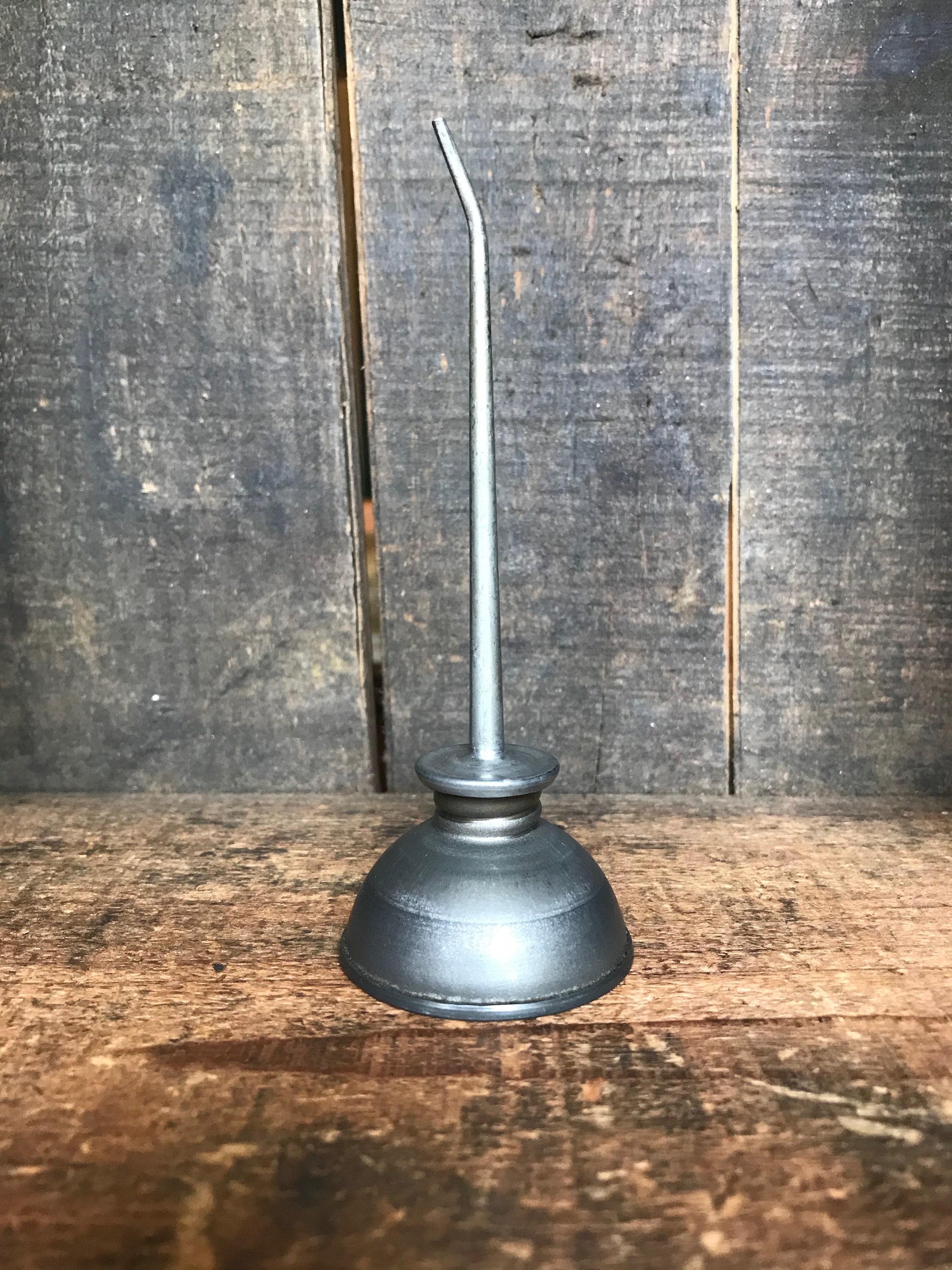 Vintage Metal Oil Can // Silver Oil Can // Collectable Tin // - Etsy UK