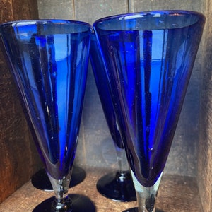 Set of 4 // Mexican Cobalt Blue Handmade Footed Wine Goblets - Etsy