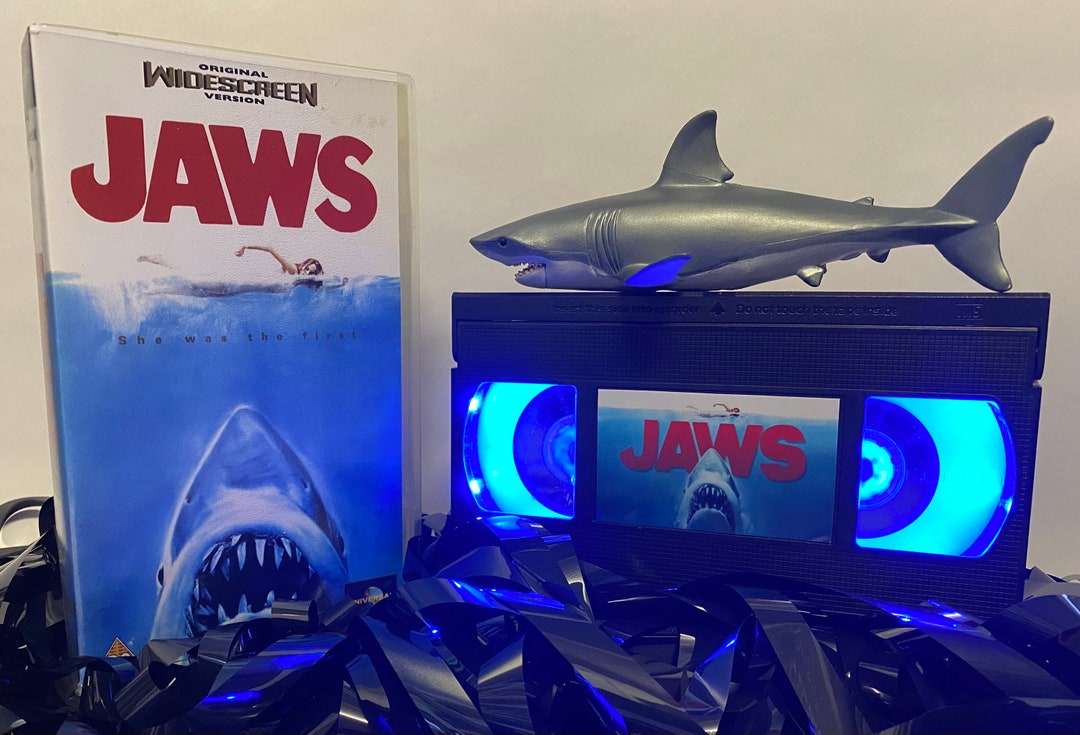 Special Edition Jaws Movie VHS Lamp, 70s Horror Movie, Great Gift for ...
