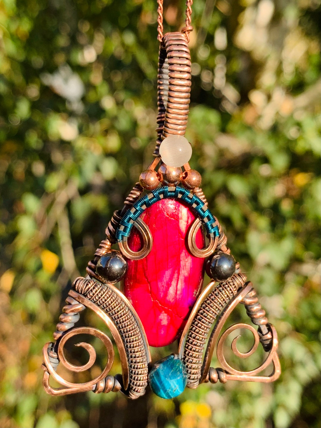 Aztec Vibe Magenta Labradorite Goddess Wire Wrapped Pendant, Blue ...