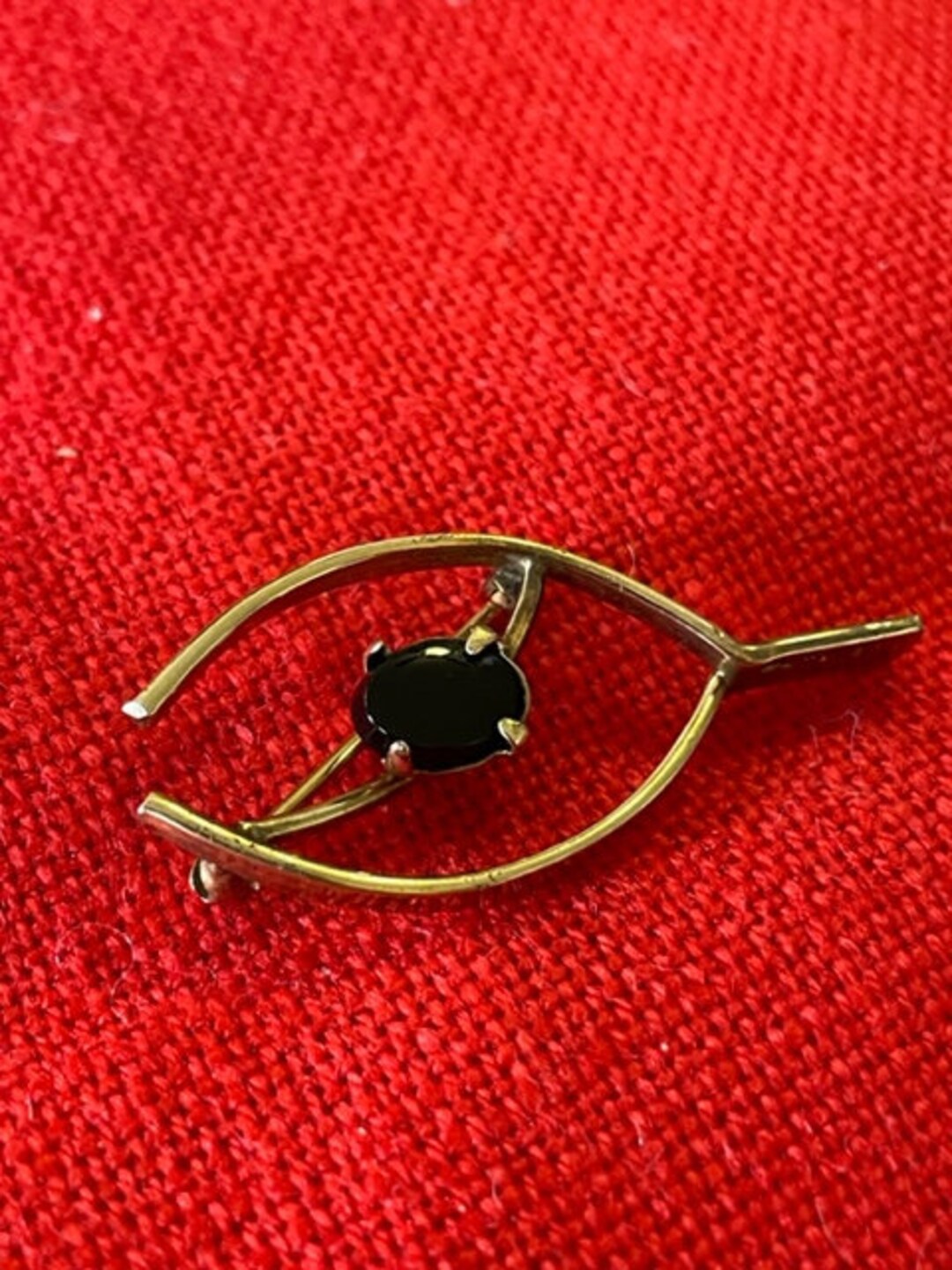 Balron 12K Gold Wishbone and Black Onyx Brooch - Etsy