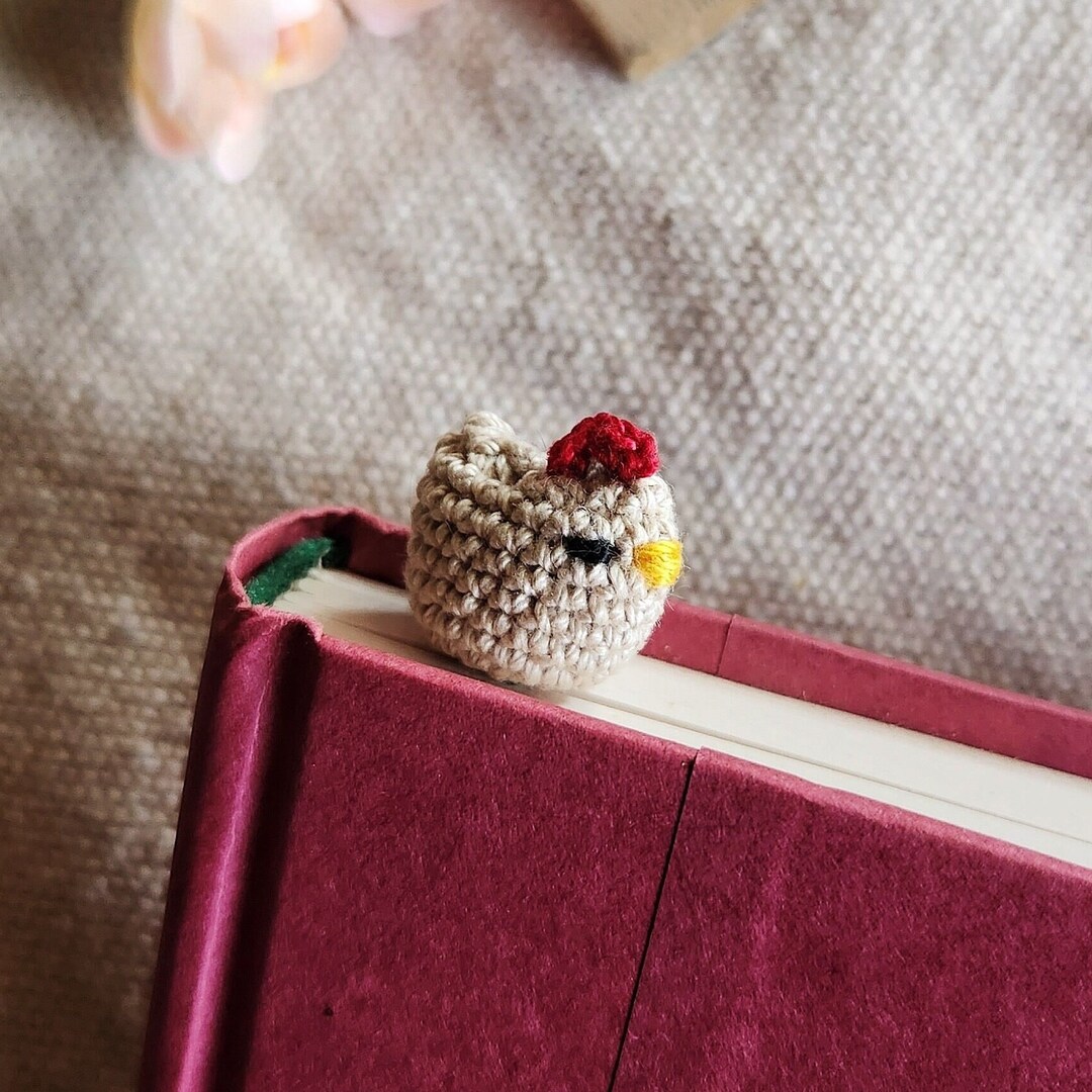 Crochet Chicken Bookmark: Handmade Cotton Book Lover Gift - Etsy