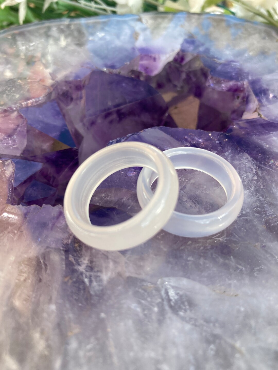 Snow Quartz Crystal Band Ring - Calming - Soothing - Relaxation - Etsy