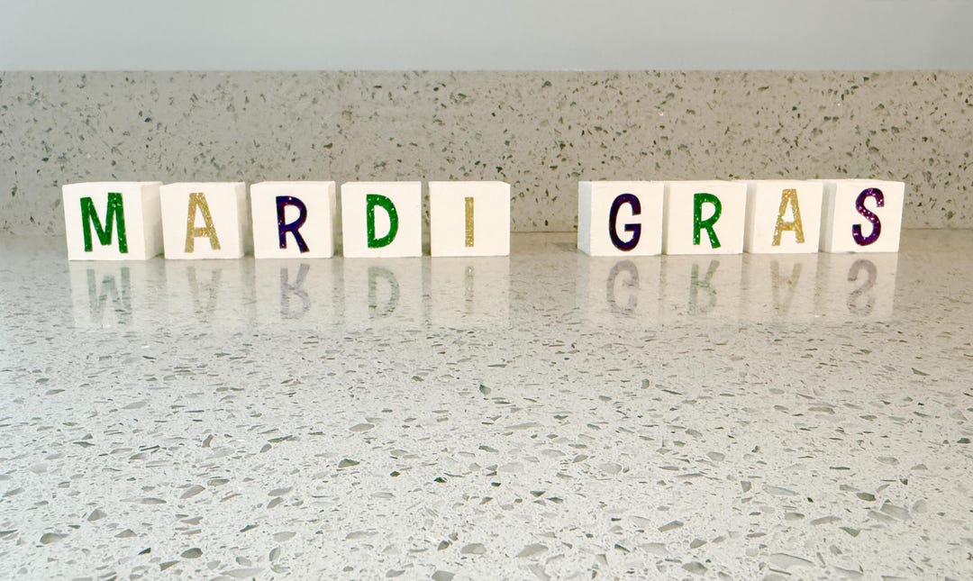 Mini MARDI GRAS Blocks, Mardi Gras Decor, Fat Tuesday Decor - Etsy