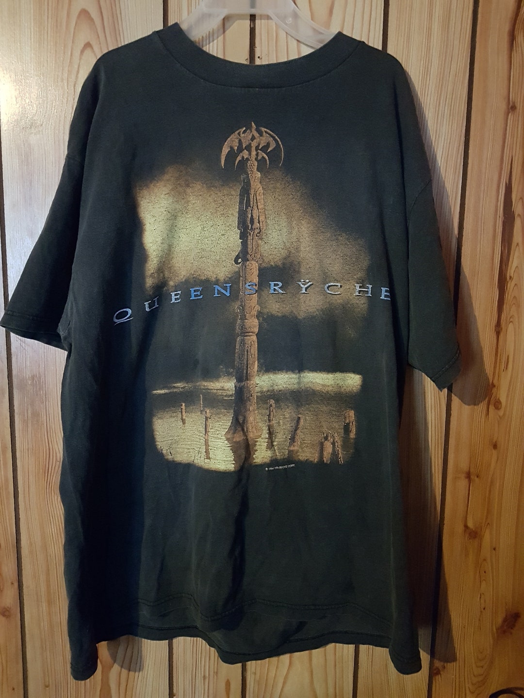 Queensryche Vintage T-shirt Size XL - Etsy