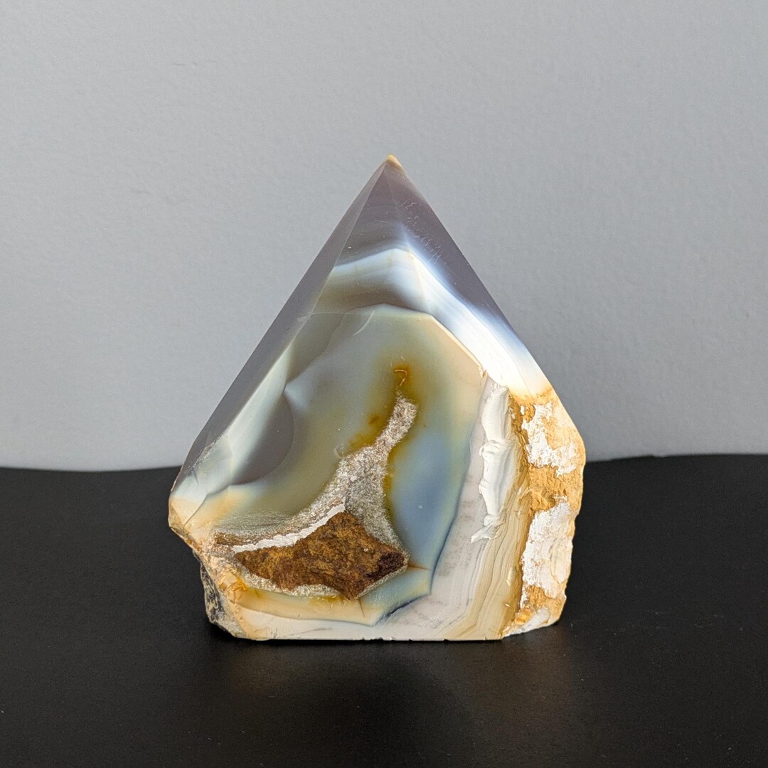Agate Cut Base Polished Point Tower. 400g. - Etsy