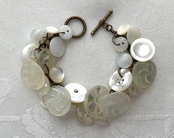 Opalescent Vintage Button Bracelet ~ Cream Color Vintage Buttons ...