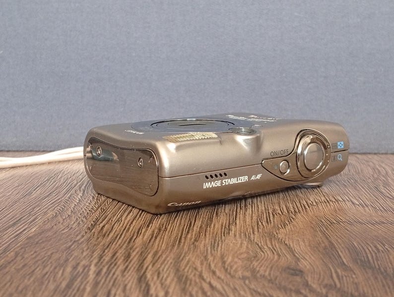 Canon Powershot SD950 IS, Canon IXUS 960 IS Compact Digital Camera, Y2K ...