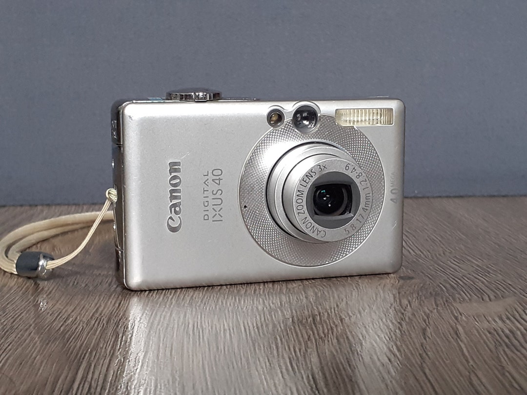 Canon DIGITAL IXUS 40 Compact Digital Camera, Y2K Digital Camera ...