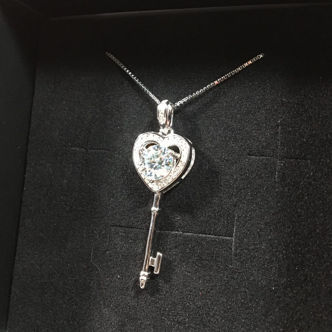 Love Heart Key Light Blue Moissanite Diamond 925 Sterling Silver ...