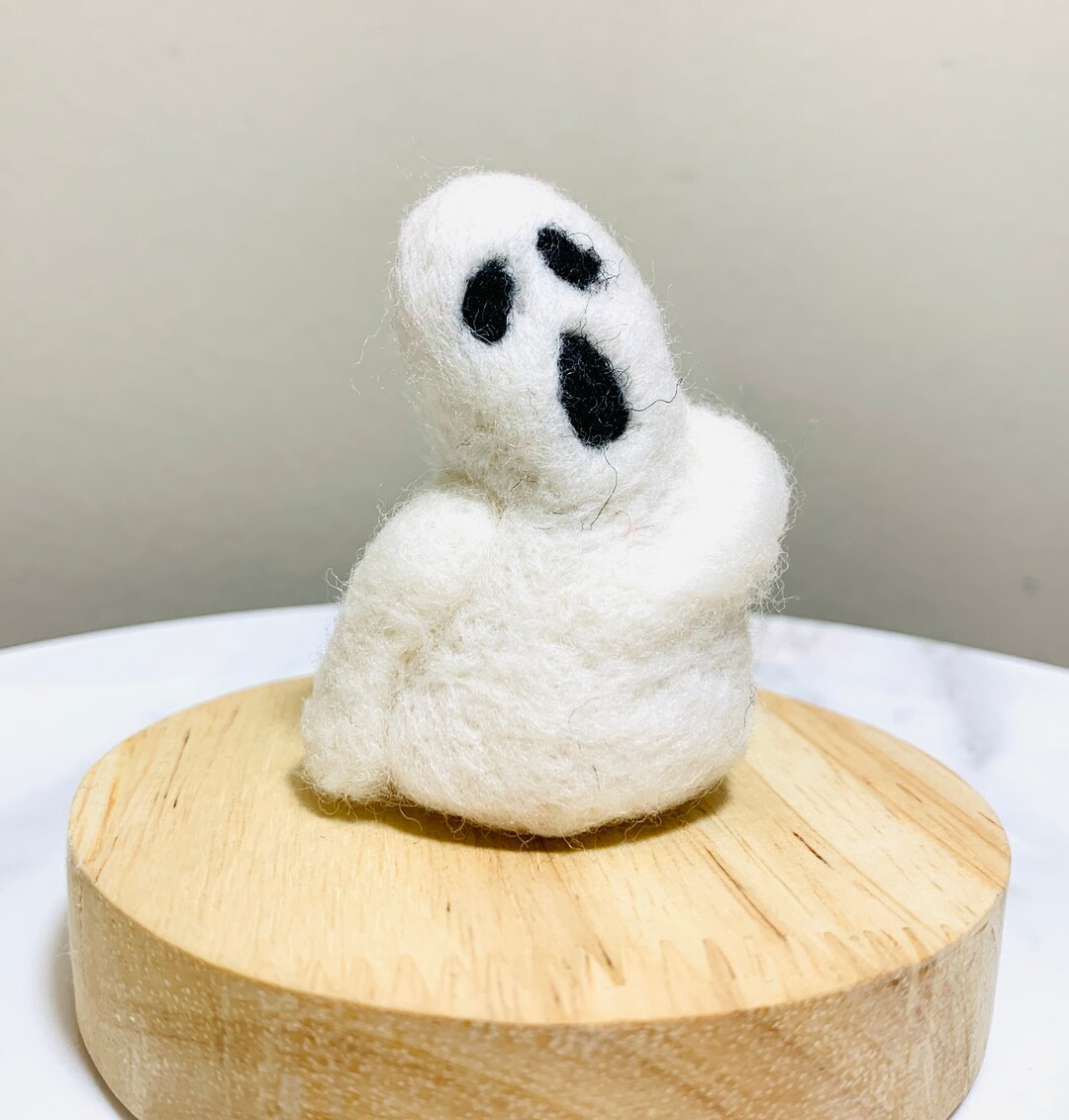 Felt Ghost Ornament: Handmade Wool Halloween Decoration - Etsy