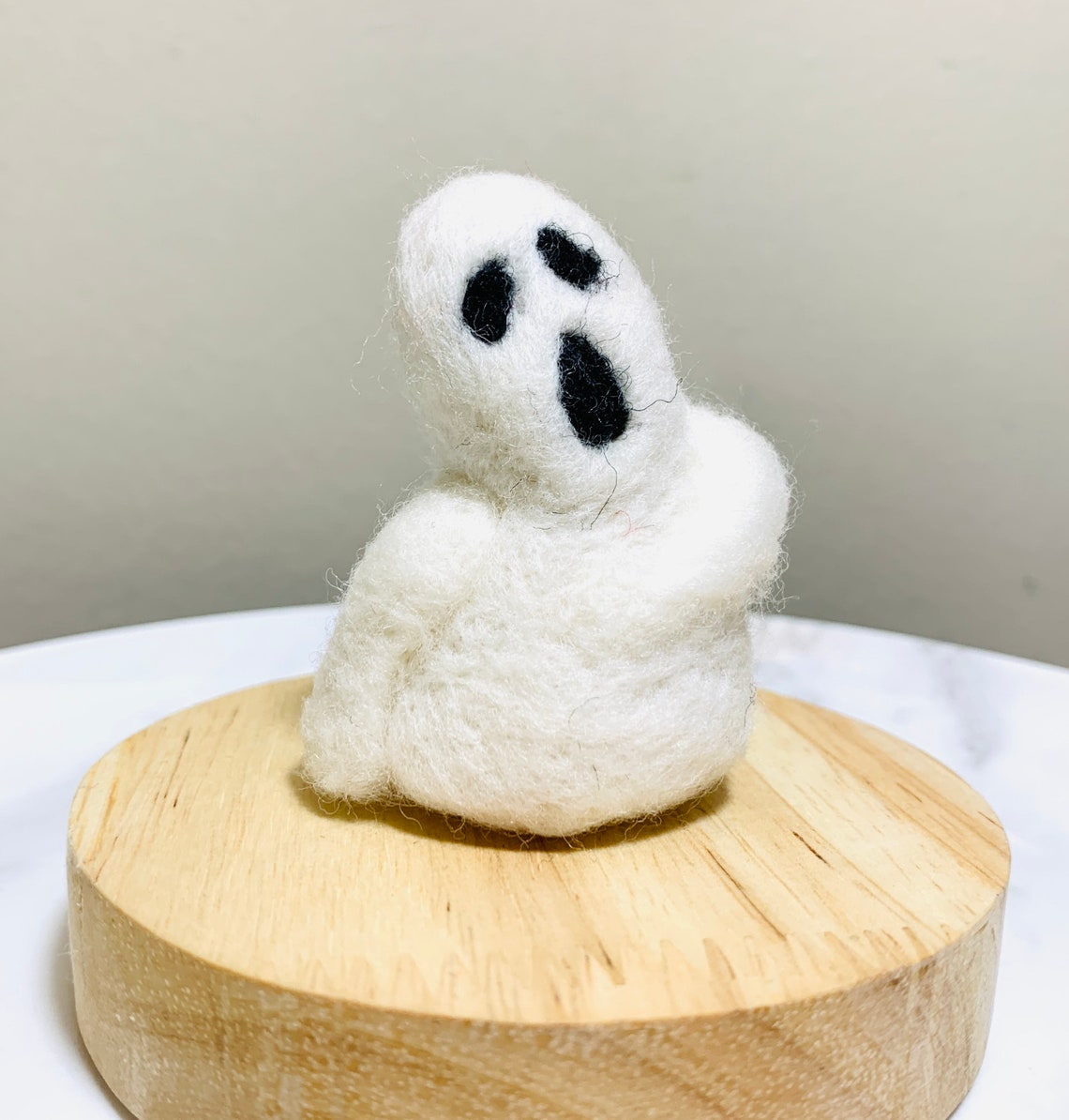 Felt Ghost Ornament: Handmade Wool Halloween Decoration - Etsy