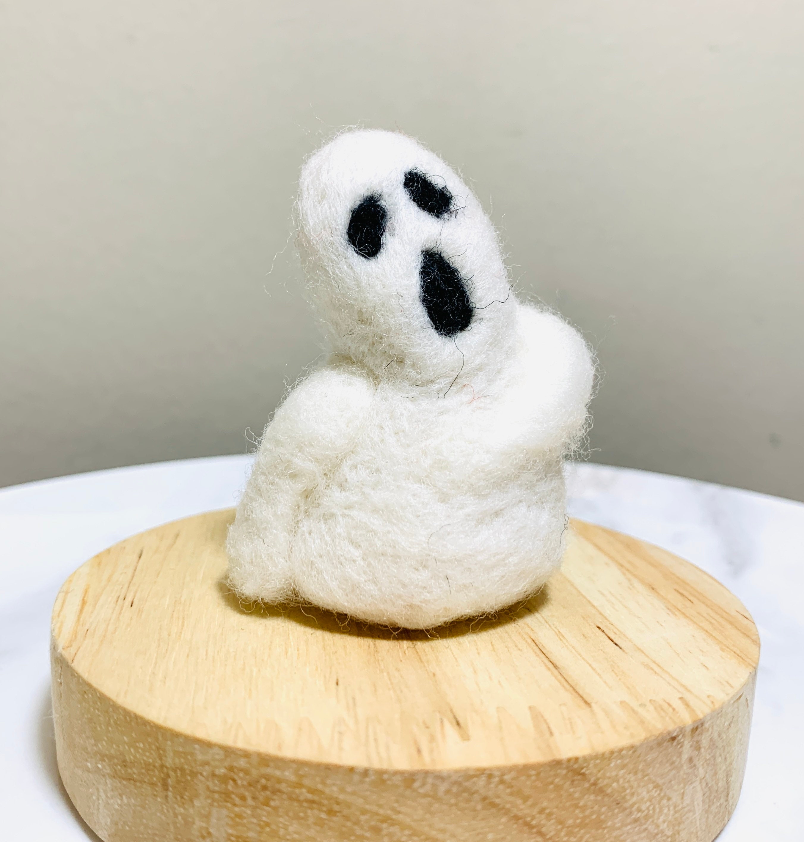 Felt Ghost Ornament: Handmade Wool Halloween Decoration - Etsy