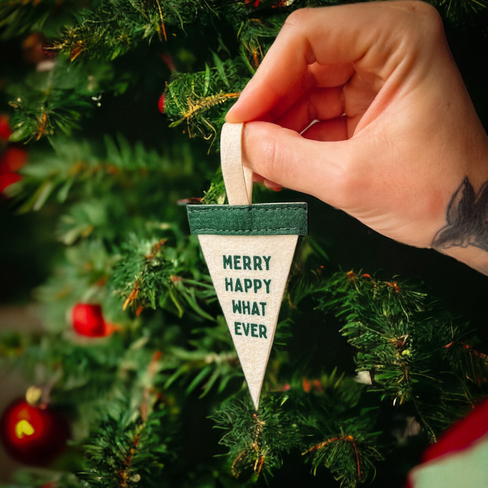 Mini Pennant Tree Ornaments 5-pack | Christmas Tree Decorations | Xmas ...