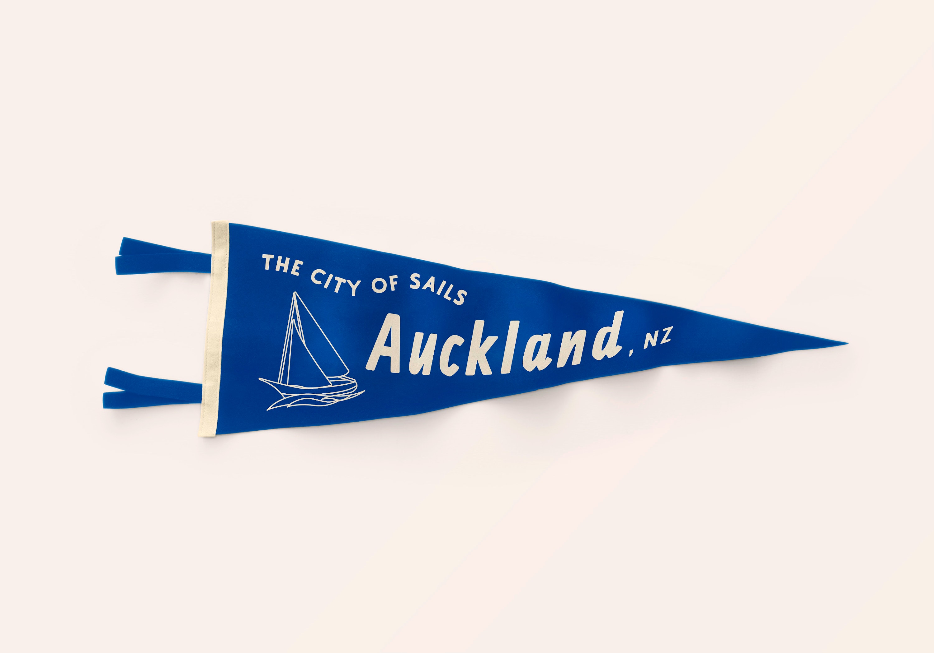 Auckland New Zealand Felt Pennant | City of Sails, Vintage Style Travel ...