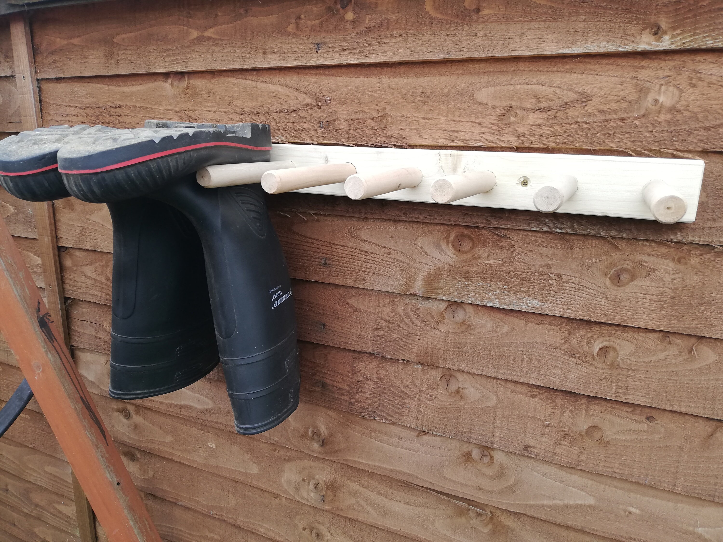 Welly Wellingtons Wellies Rack/ Boot Holder Wall Mounted Sizes ...