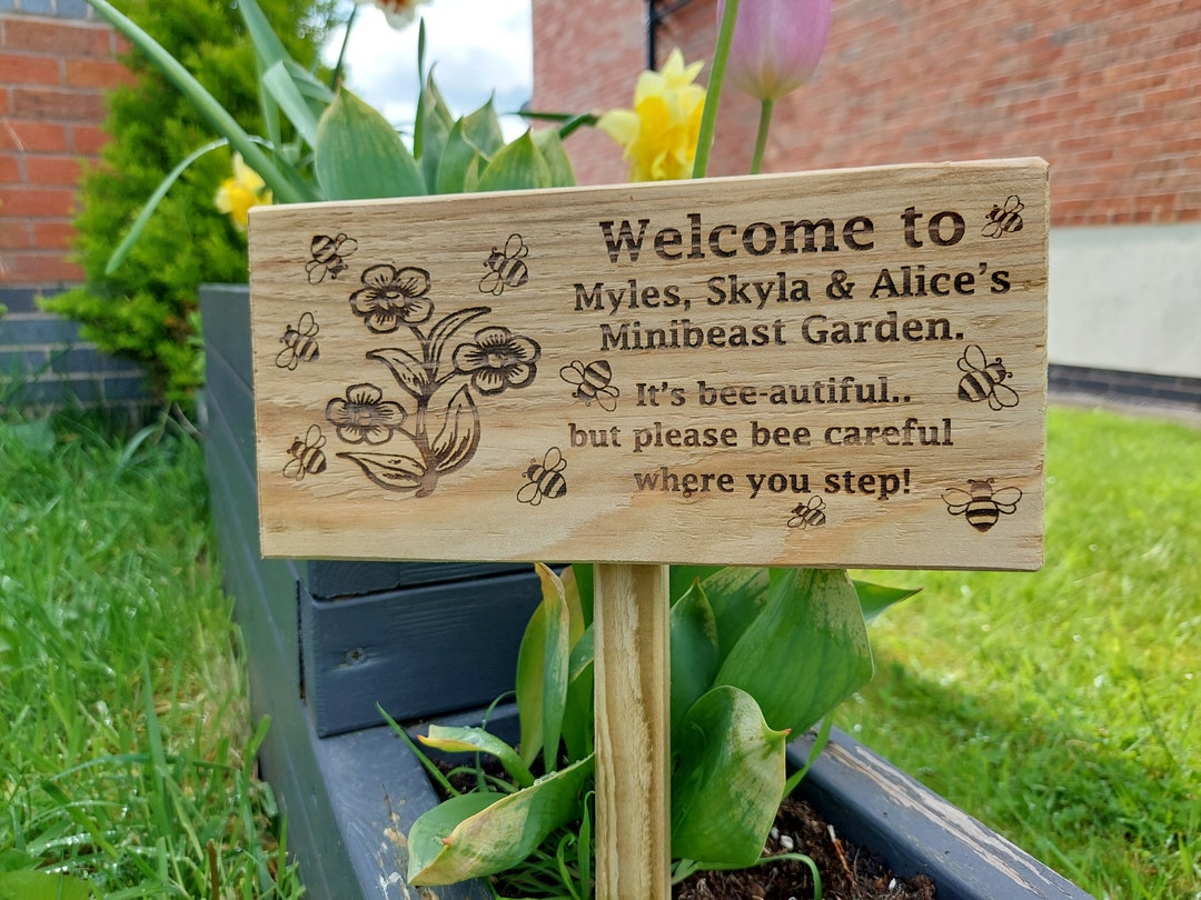 3 Sizes Personalised Wooden Garden Signs Plaque With a 25cm Ground ...