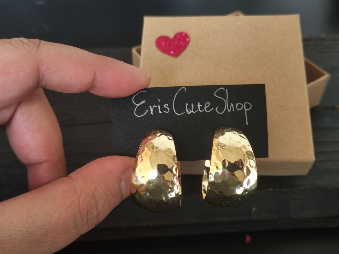 Handmade Wide Hammered Gold Hoops Minimalist Gold Hoop Earrings Chic ...