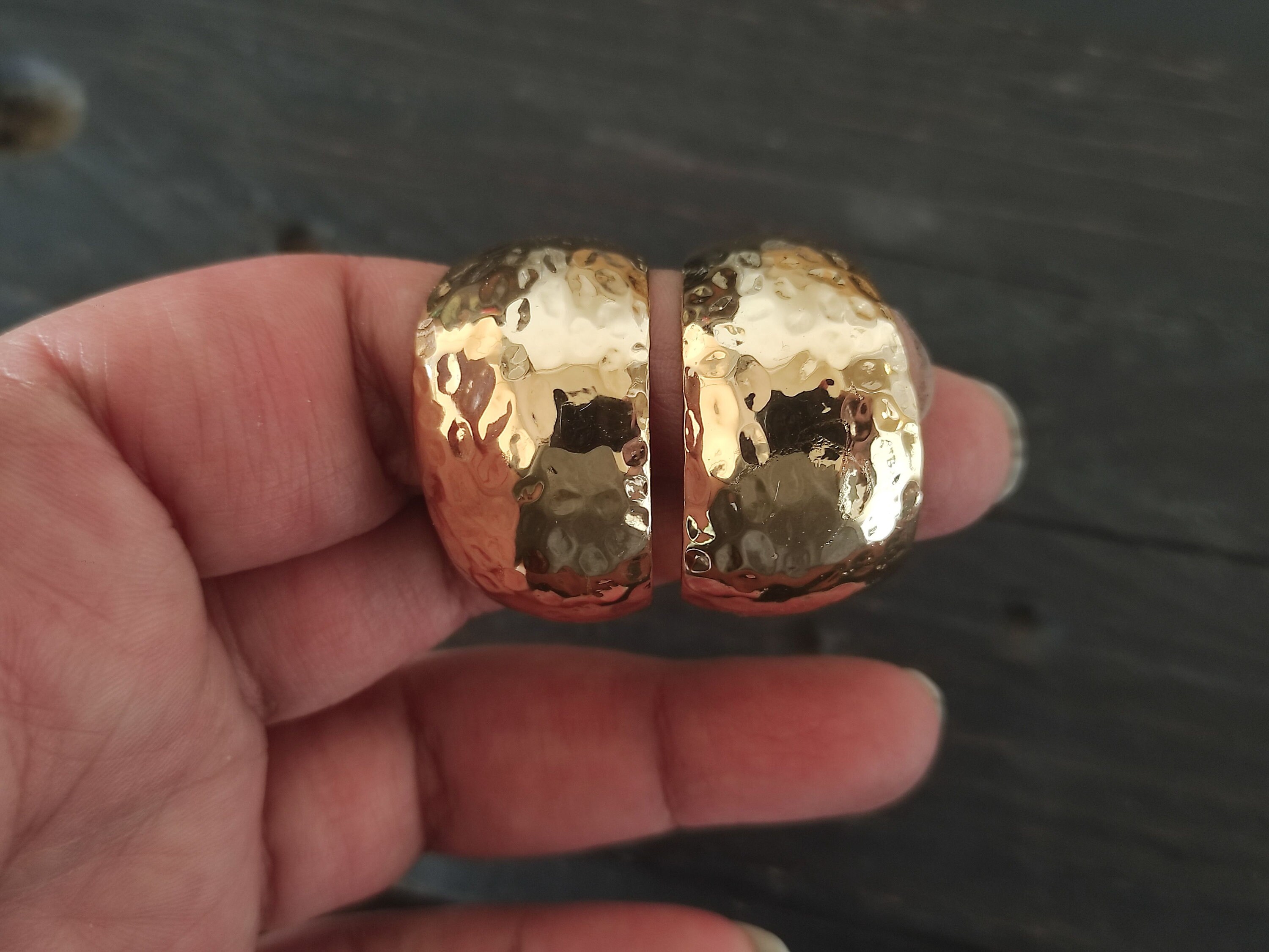 Handmade Wide Hammered Gold Hoops Minimalist Gold Hoop Earrings Chic ...